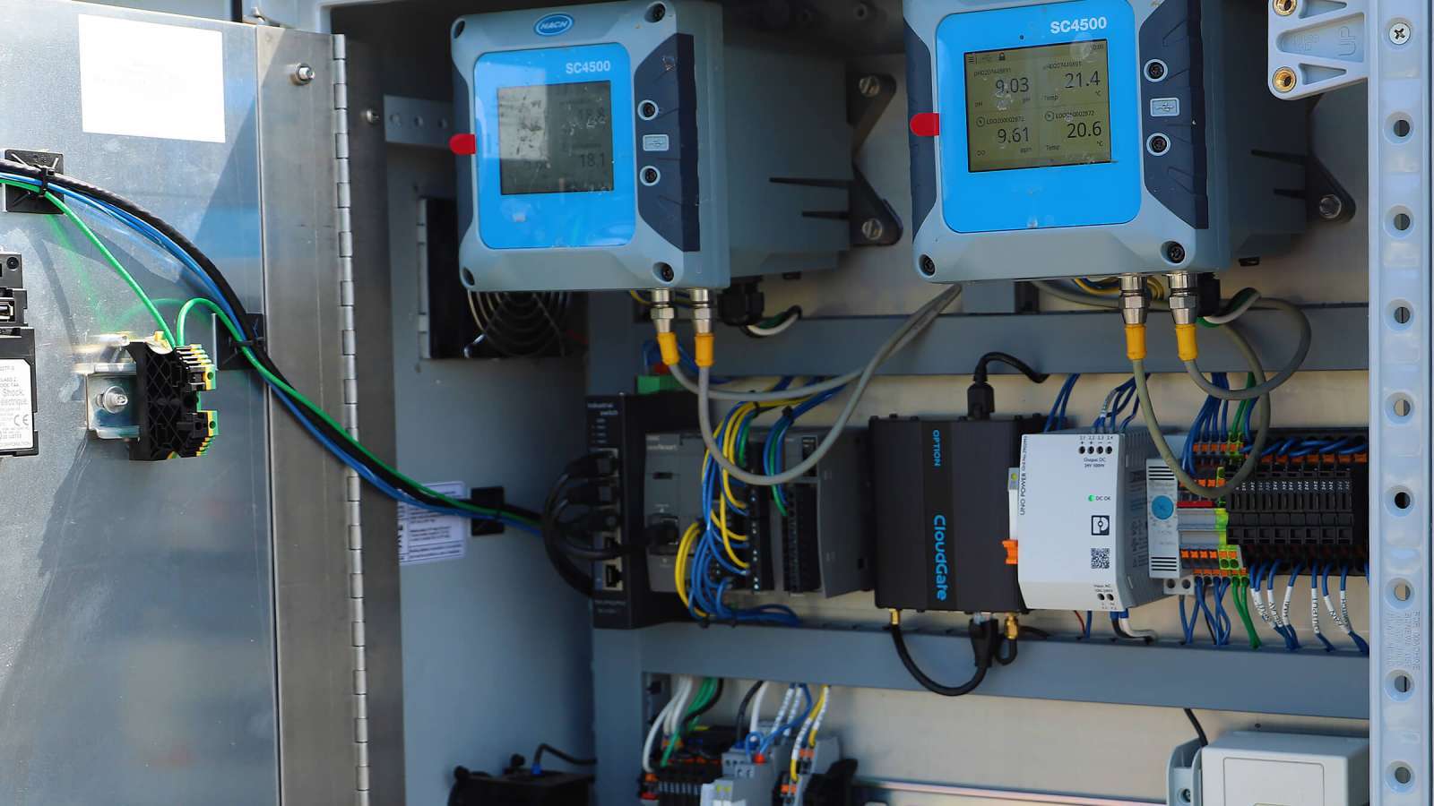 Inside the PondSentry panel | Heritage Systems, Inc.